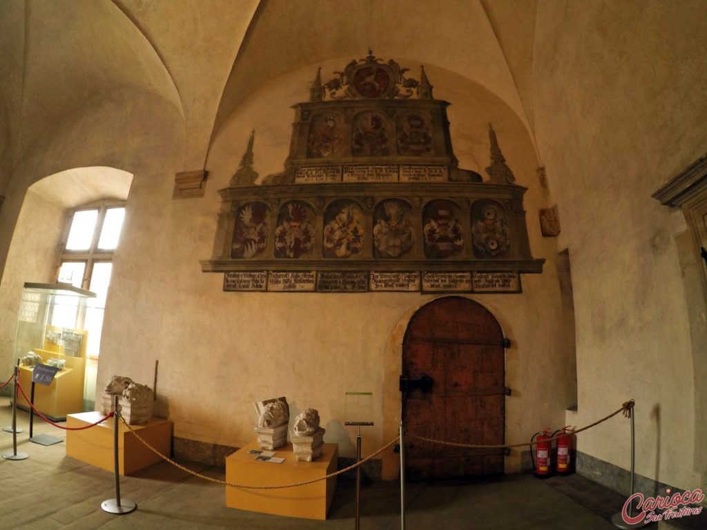 Castelo de Praga, o que fazer no maior castelo do mundo